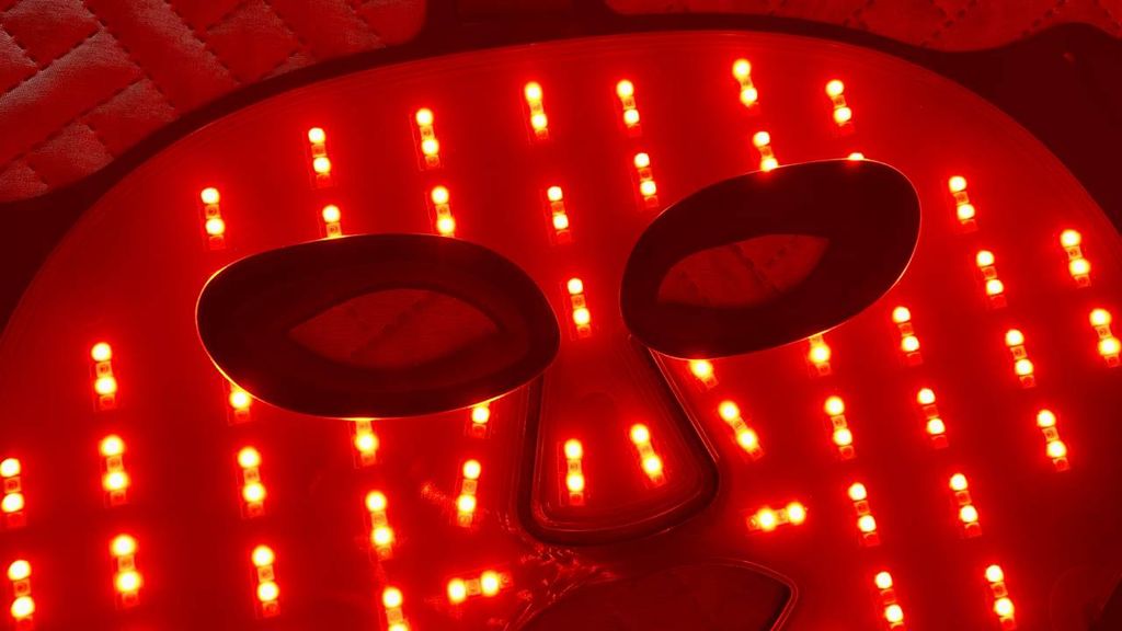 Bon Charge Red Light Face Mask review: turn back time with this ...