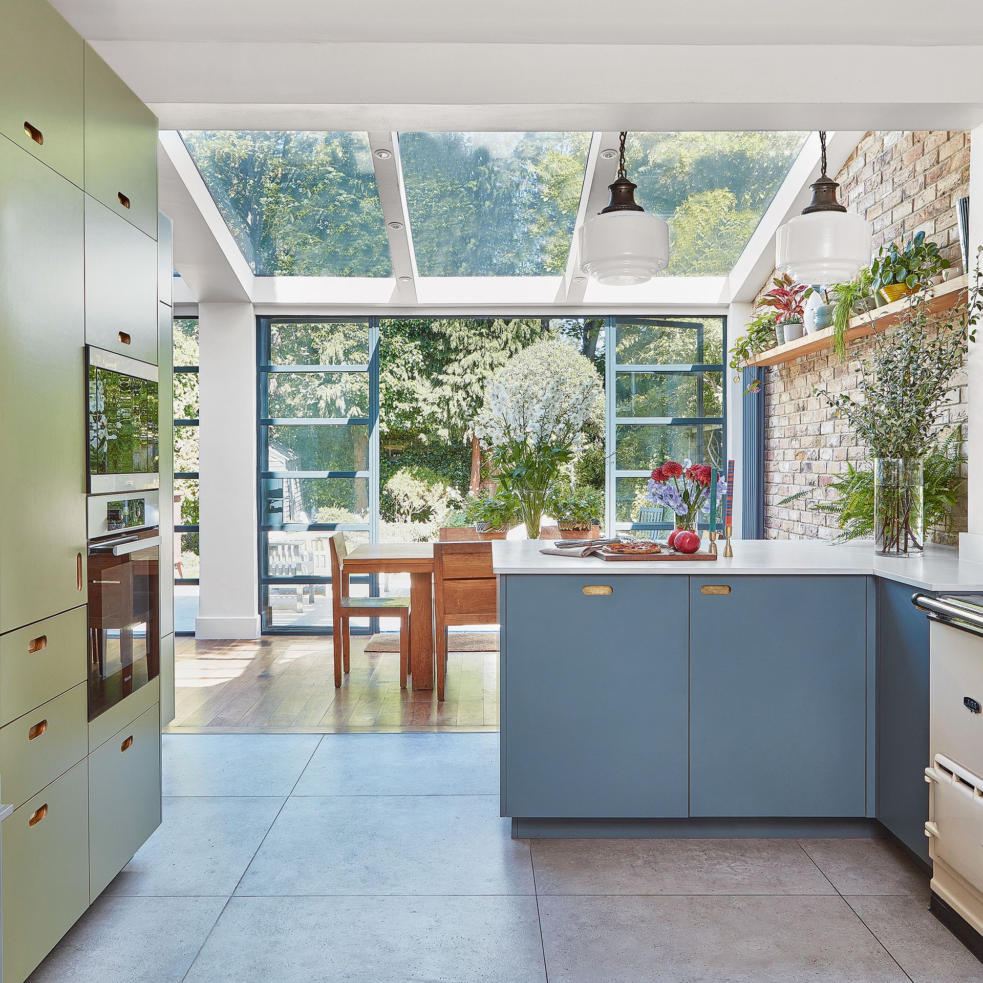 This modern retro kitchen is a masterclass in mixing styles | Ideal Home