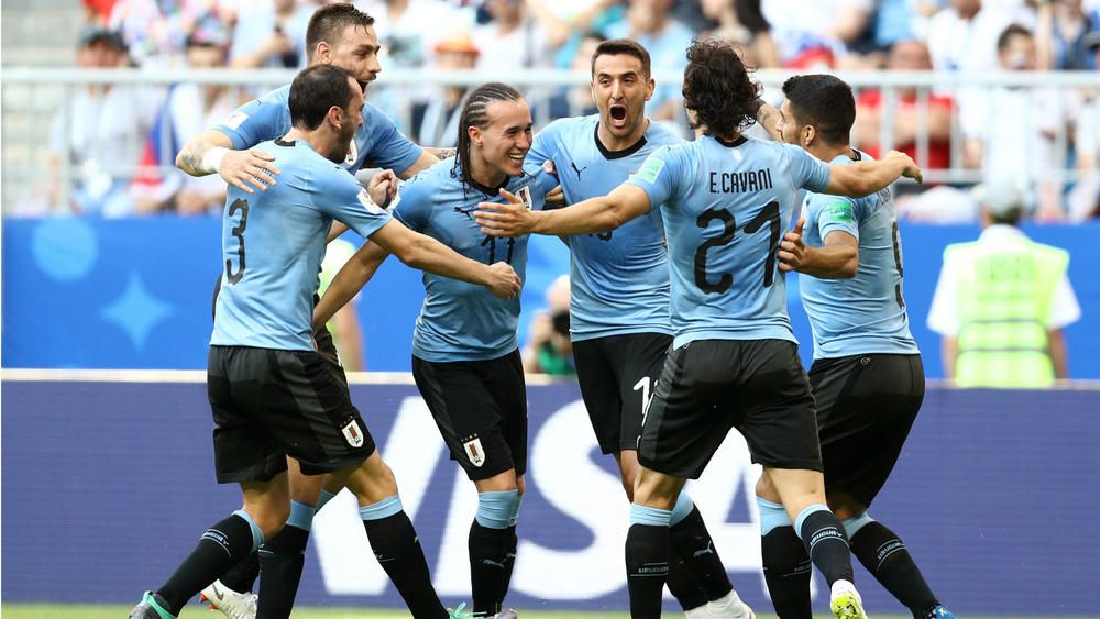 Uruguay 3 Russia 0: Suarez & Cavani strike as hosts miss out on top ...