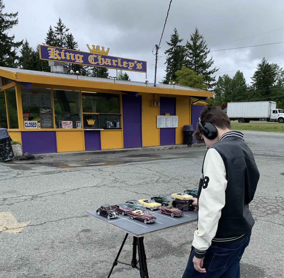 These incredible optical illusion car photos are driving TikTok wild ...