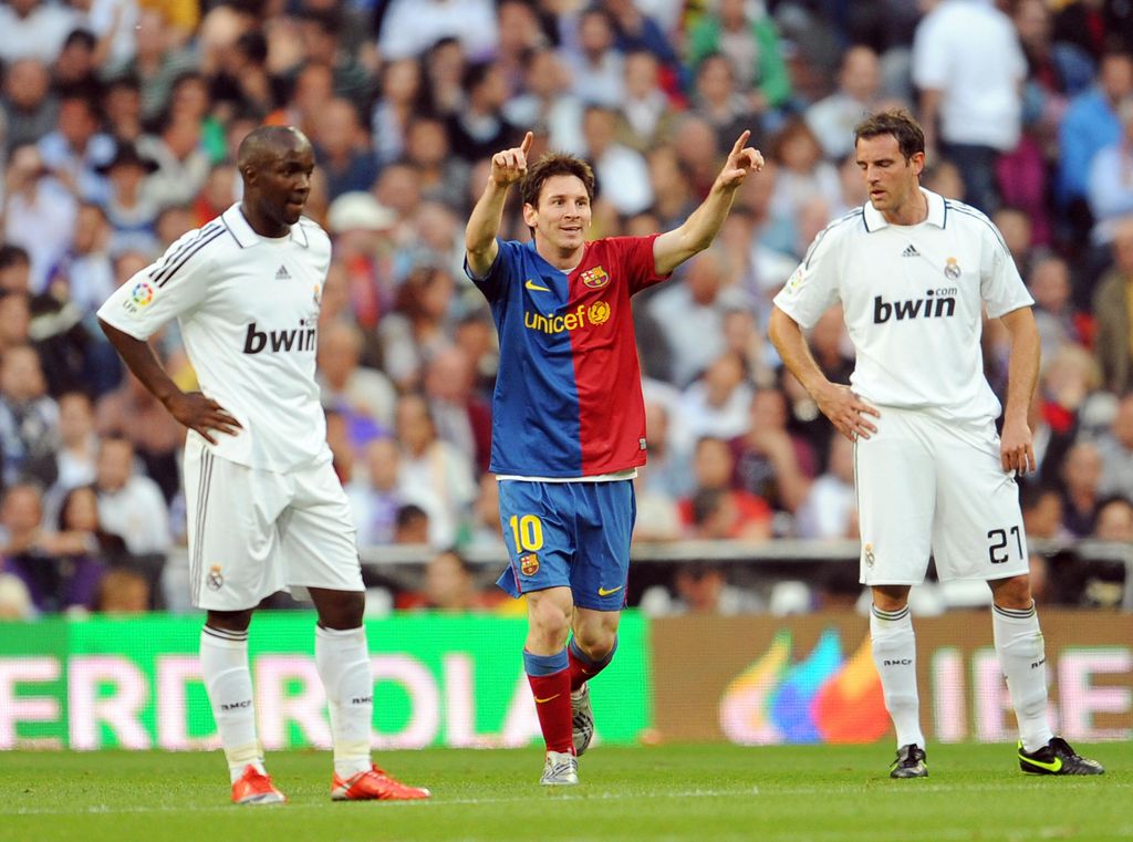 Lionel Messi goals for Barcelona vs Real Madrid | FourFourTwo