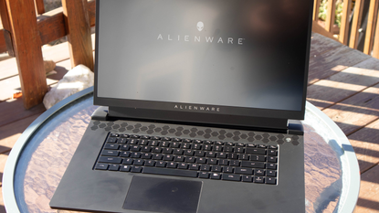 Alienware M17 R5 AMD review: a powerful gaming laptop at a decent price ...