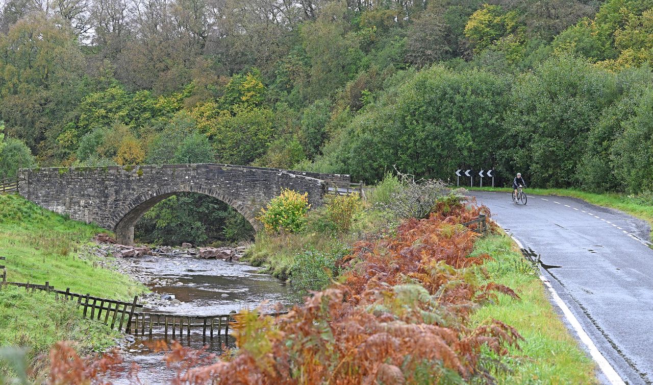 How to cycle the 250-mile coast-to-coast Kirkpatrick C2C in Scotland ...