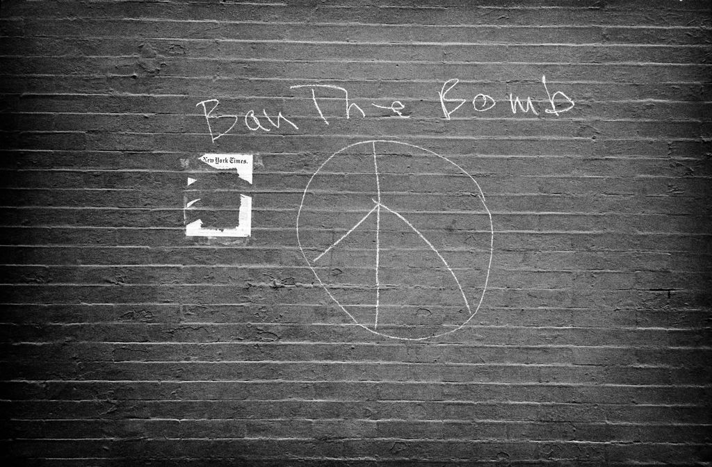 The origin story of the peace sign | The Week