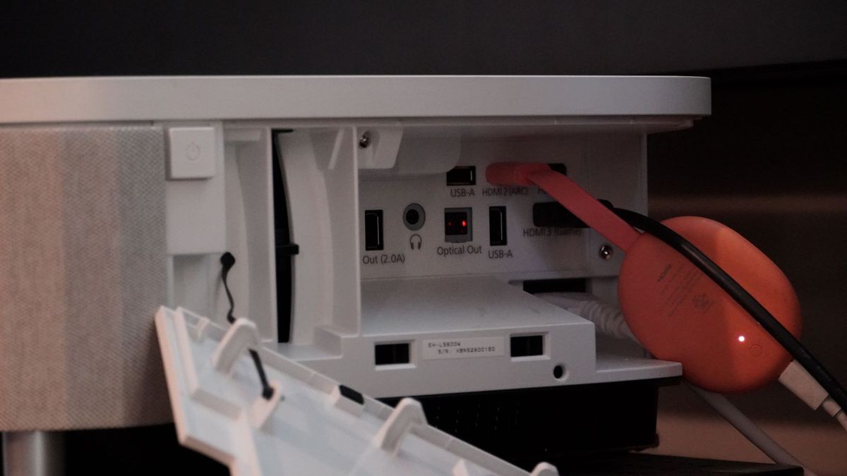 Epson EpiQVision Ultra LS800: a perfect projector for daytime viewing ...