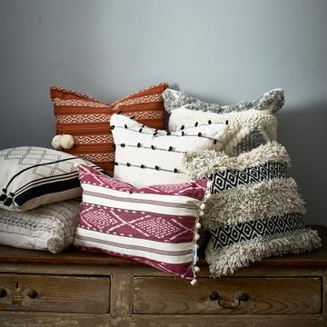 Sofa cushion ideas to style, refresh and update living rooms | Ideal Home