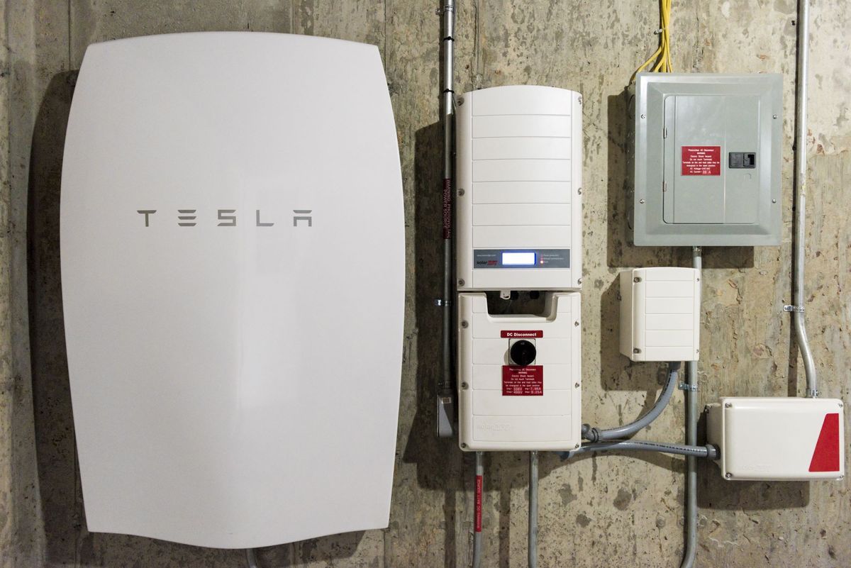 Elon Musk's Tesla set to become electricity provider in the UK ...