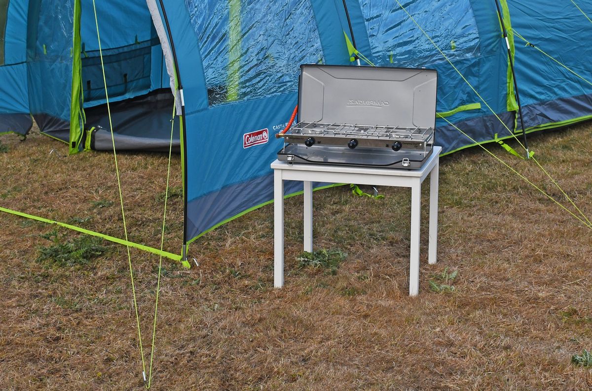 Campingaz Camping Chef CV: a twin-burner hob plus grill for alfresco ...