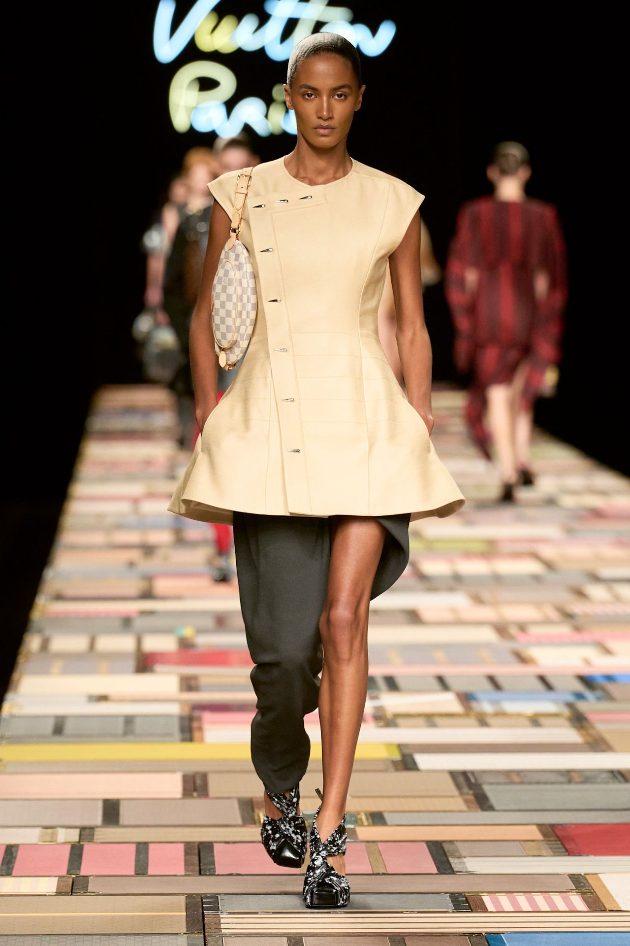 The 9 Chicest Fashion Colour Combinations of 2025 | Who What Wear