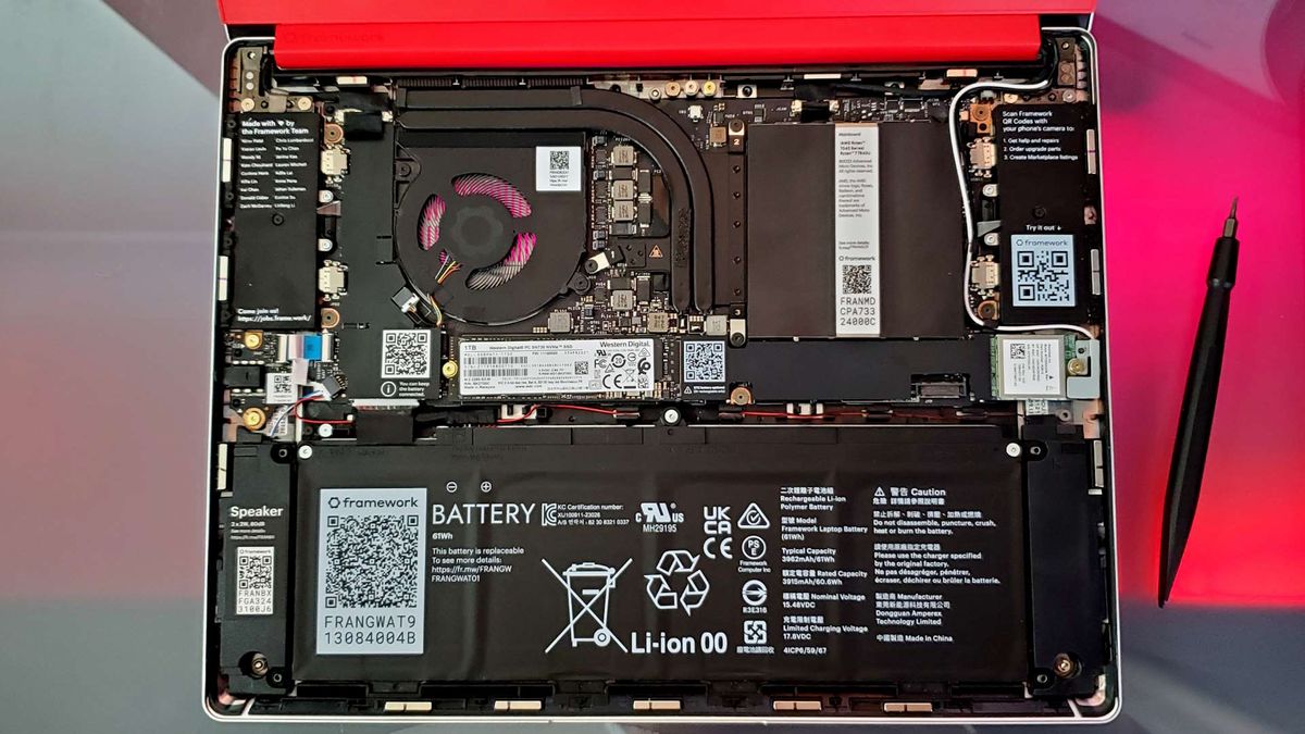 Framework 13 (2023) AMD 7040-series laptop mainboard review | PC Gamer