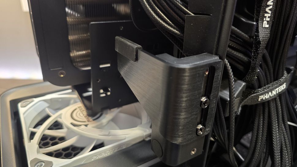 Phanteks Evolv X2 PC case review | PC Gamer