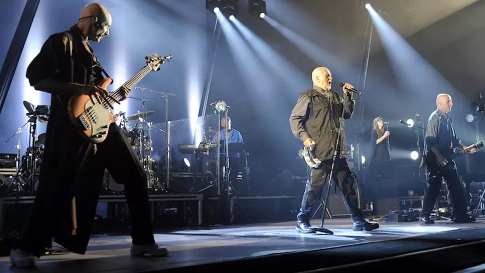 Watch Tony Levin demonstrate his signature ‘funk fingers’ | Guitar World