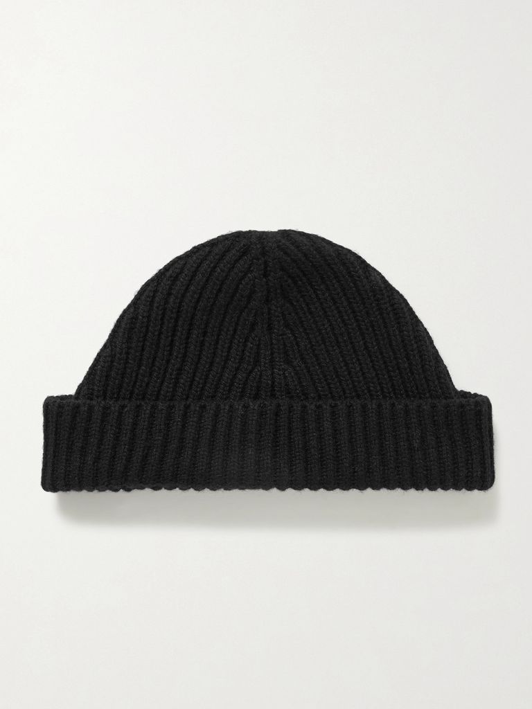 Mary-Kate Olsen Wears a Beanie Hat Despite the 80-Degree Heat | Marie ...