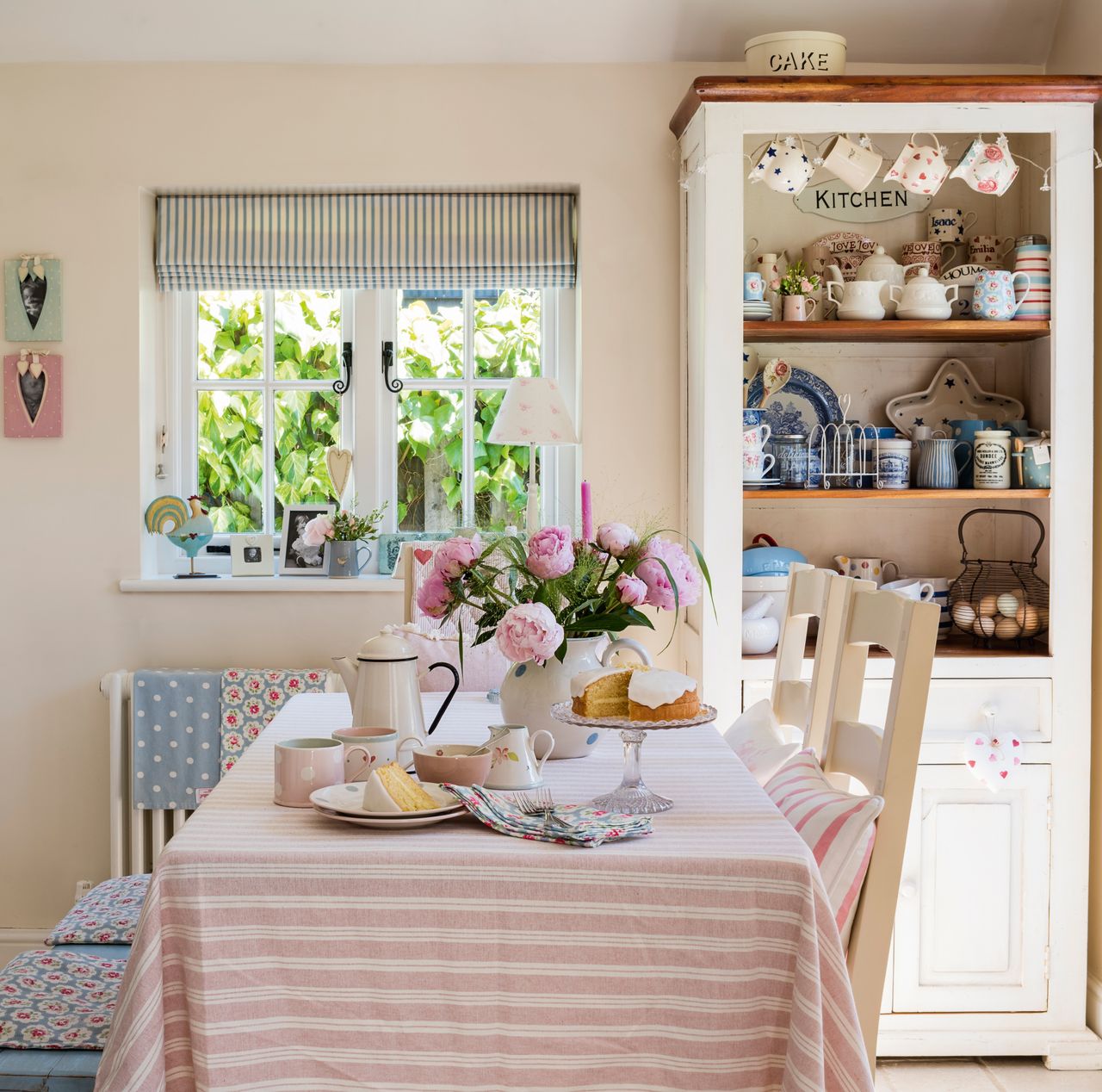 Real home transformation: 17th-century cottage to charming family home ...