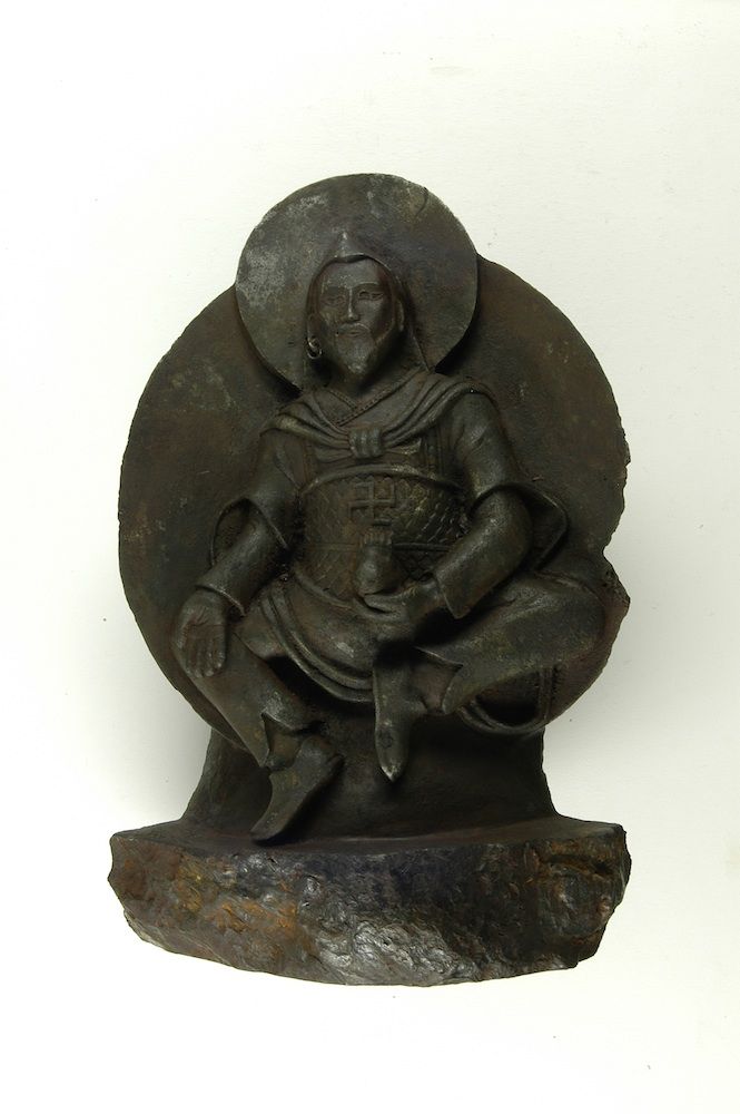 Space Out! Photos of Ancient Artifacts Made from Meteorites | Live Science