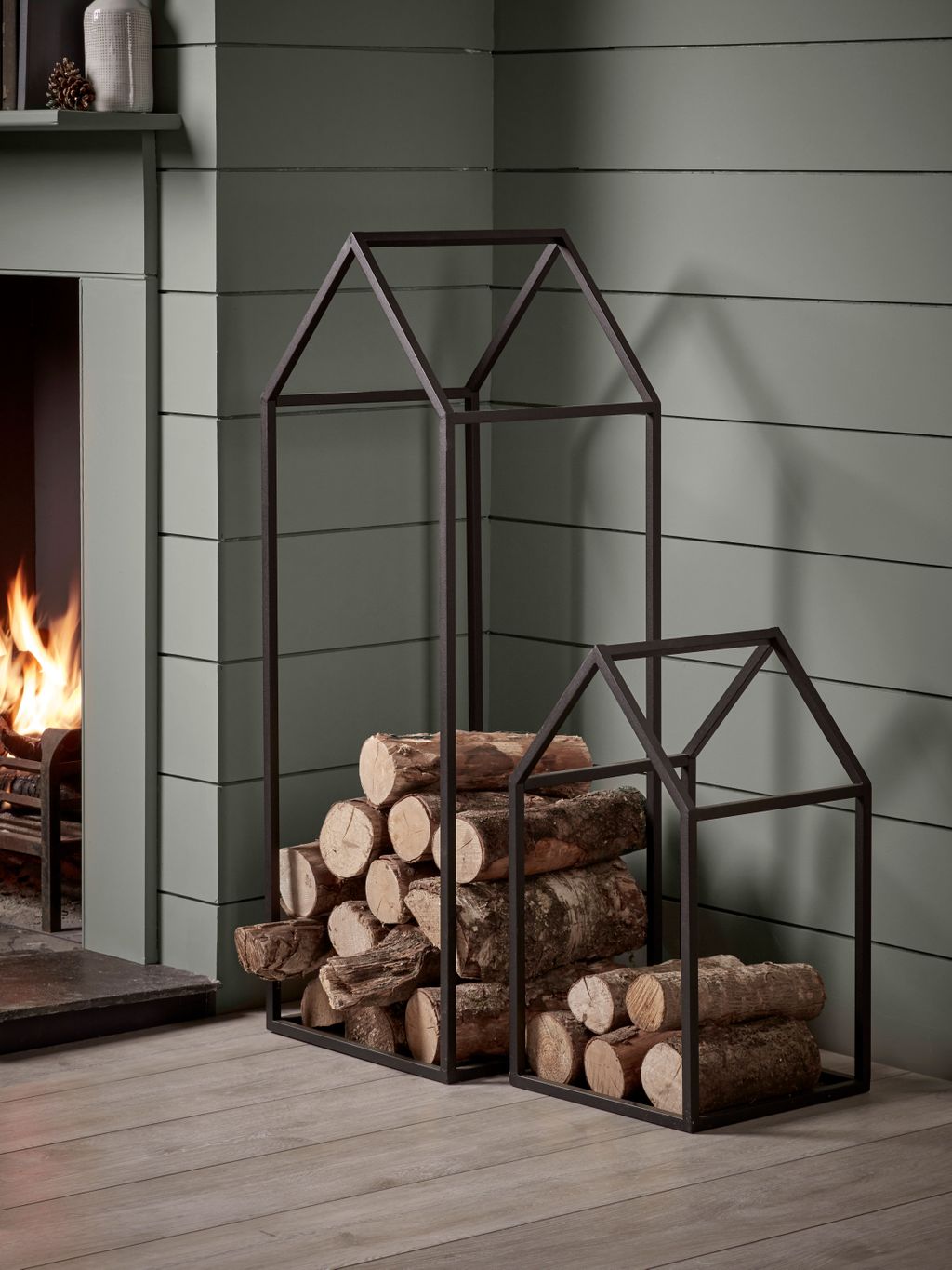 Log Store Ideas: Creative Storage for Your Home and Garden | Homebuilding