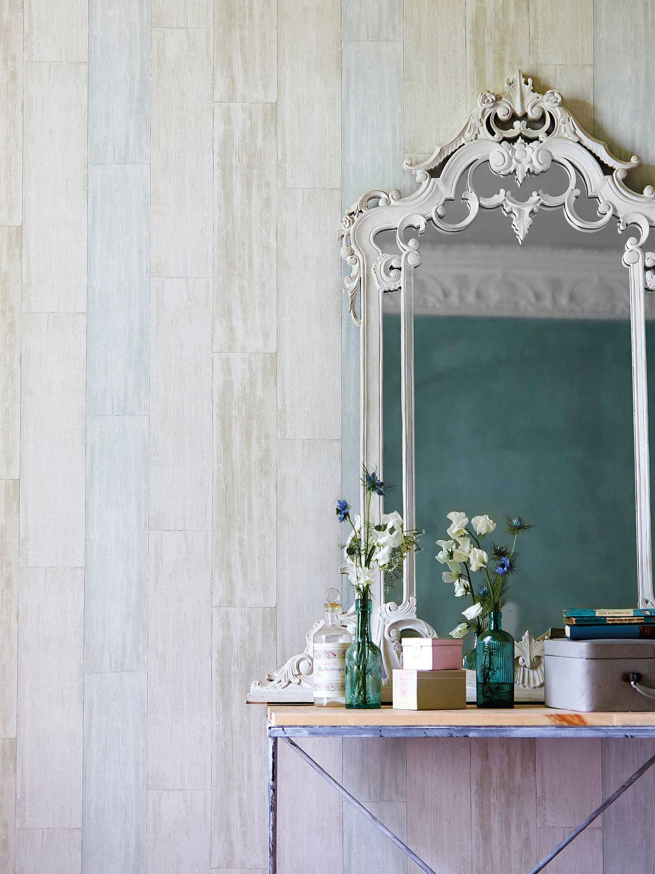 White wallpaper design ideas | Real Homes