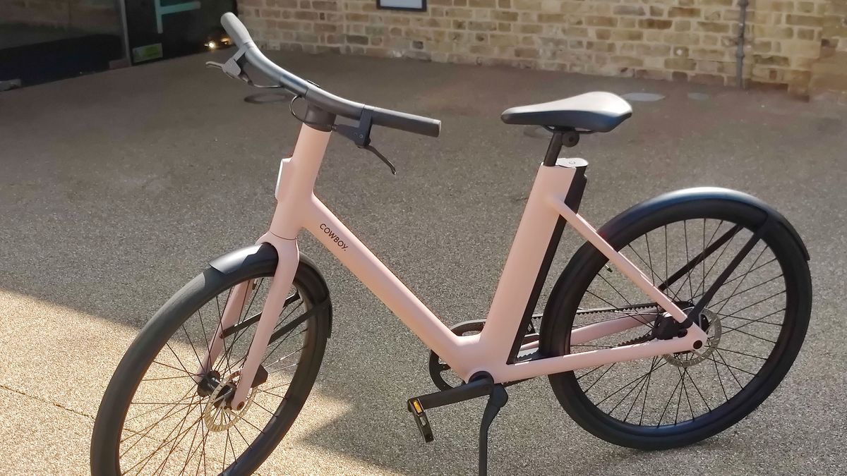 The Cowboy 4 e-bike's latest update showed me the future of travel ...