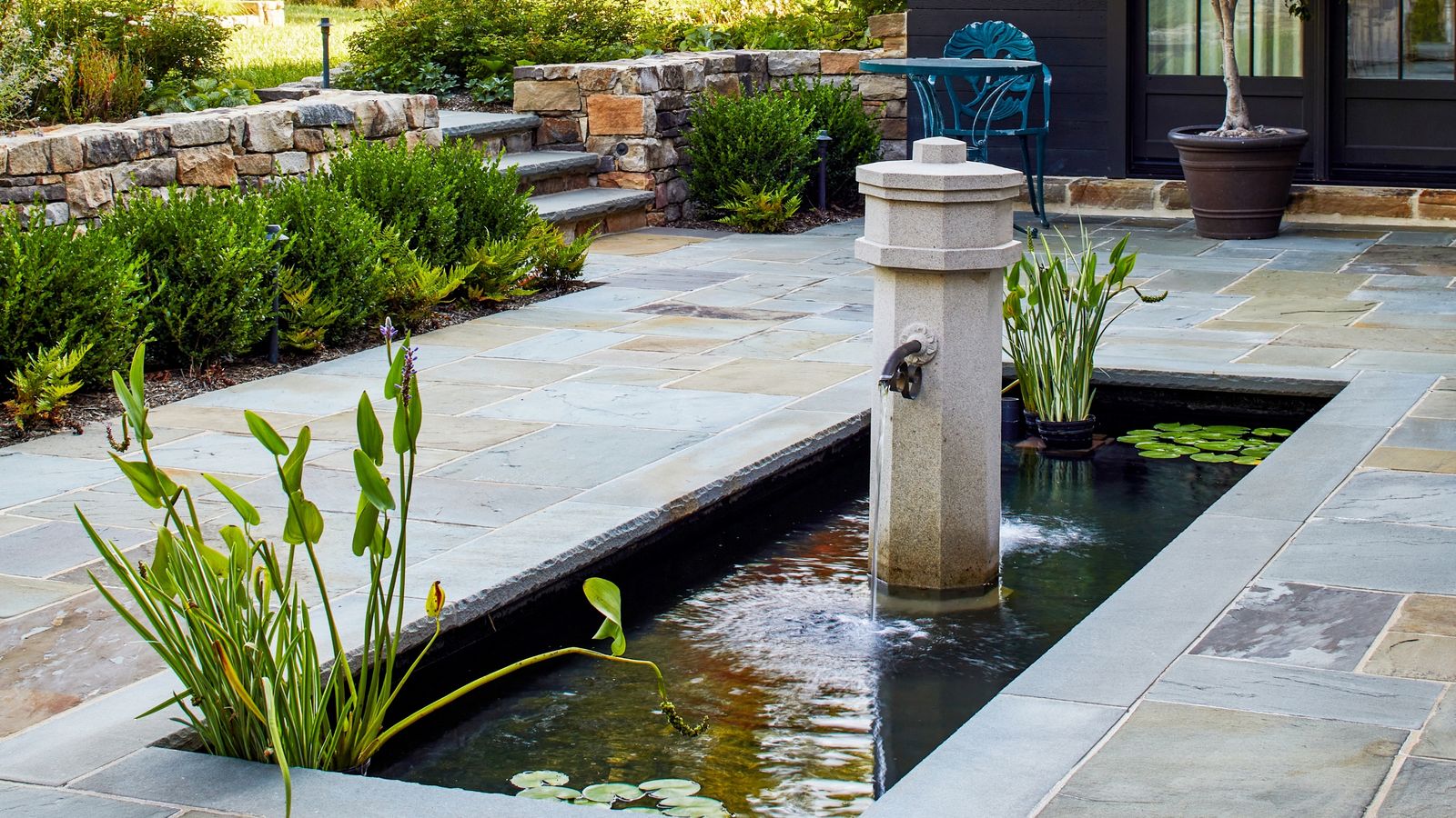 3 Ways Water Features Can Make Your Garden Feel More Private | Livingetc