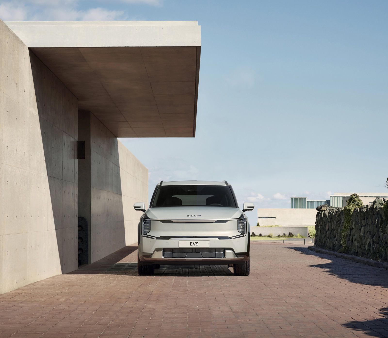 Kia EV9 is a bold electric SUV and a new benchmark | Wallpaper*