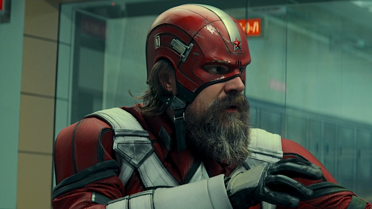 David Harbour Talks Alterations To His Red Guardian Suit For ...