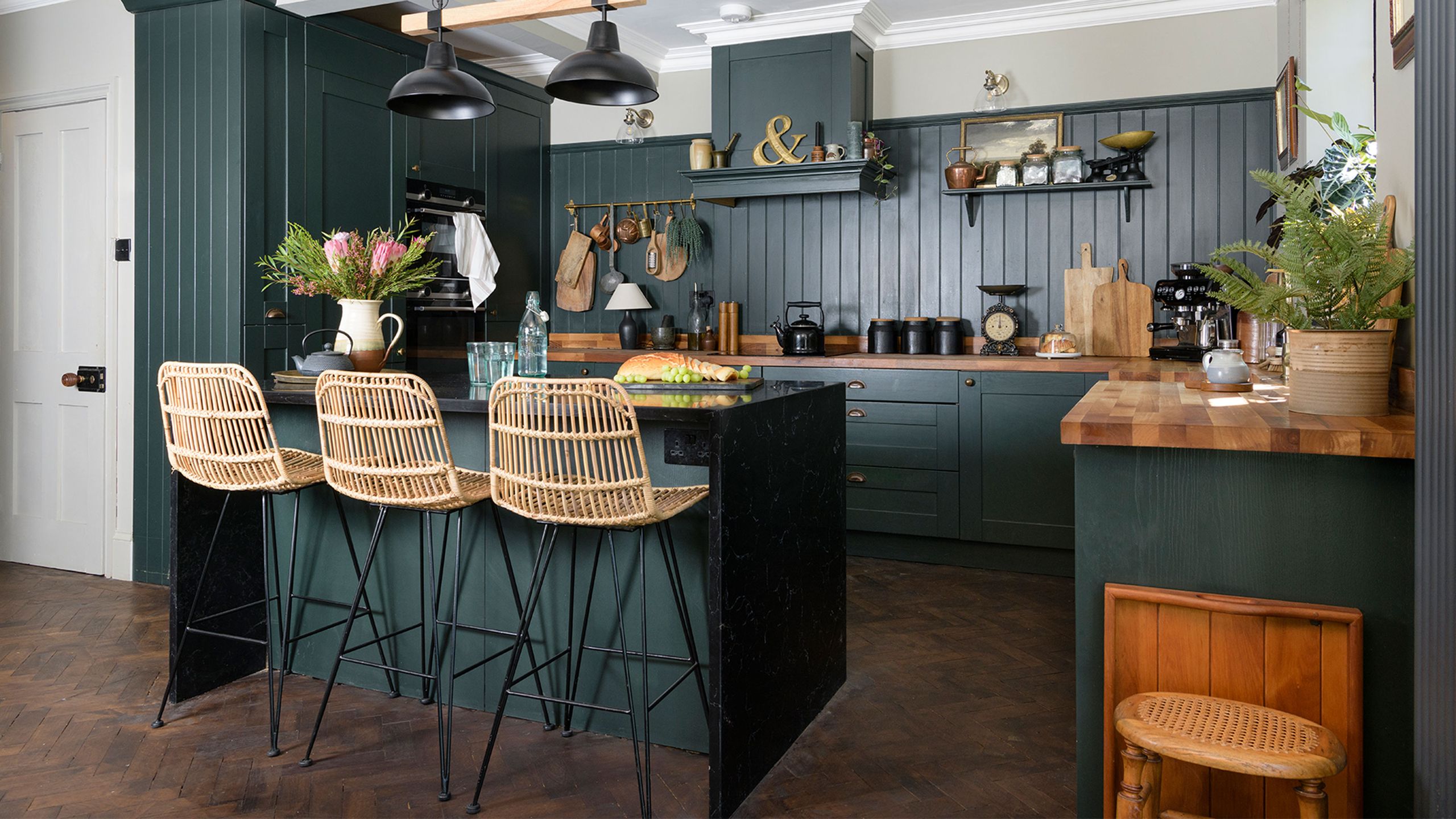 7 small green kitchen ideas to breathe new life into a look | Ideal Home