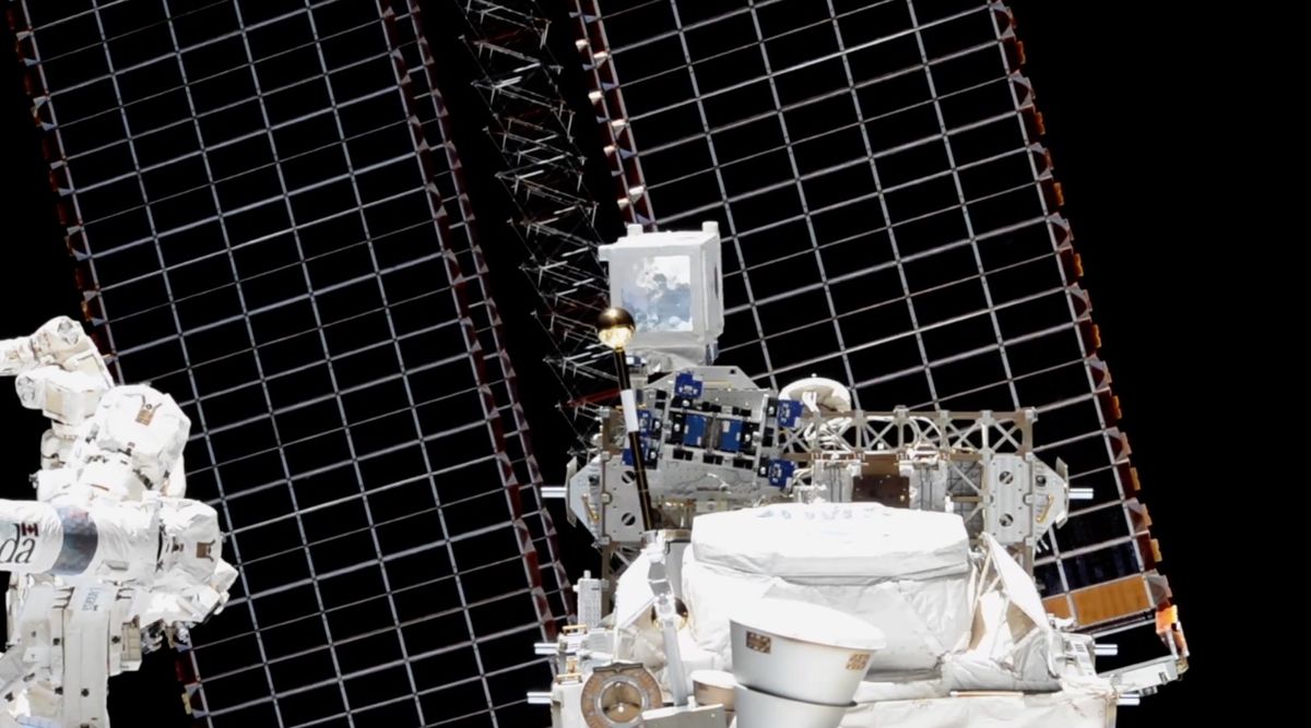 Watch NASA's X-Ray-Hunting Pulsar Detector Do a Cosmic Dance in Space ...