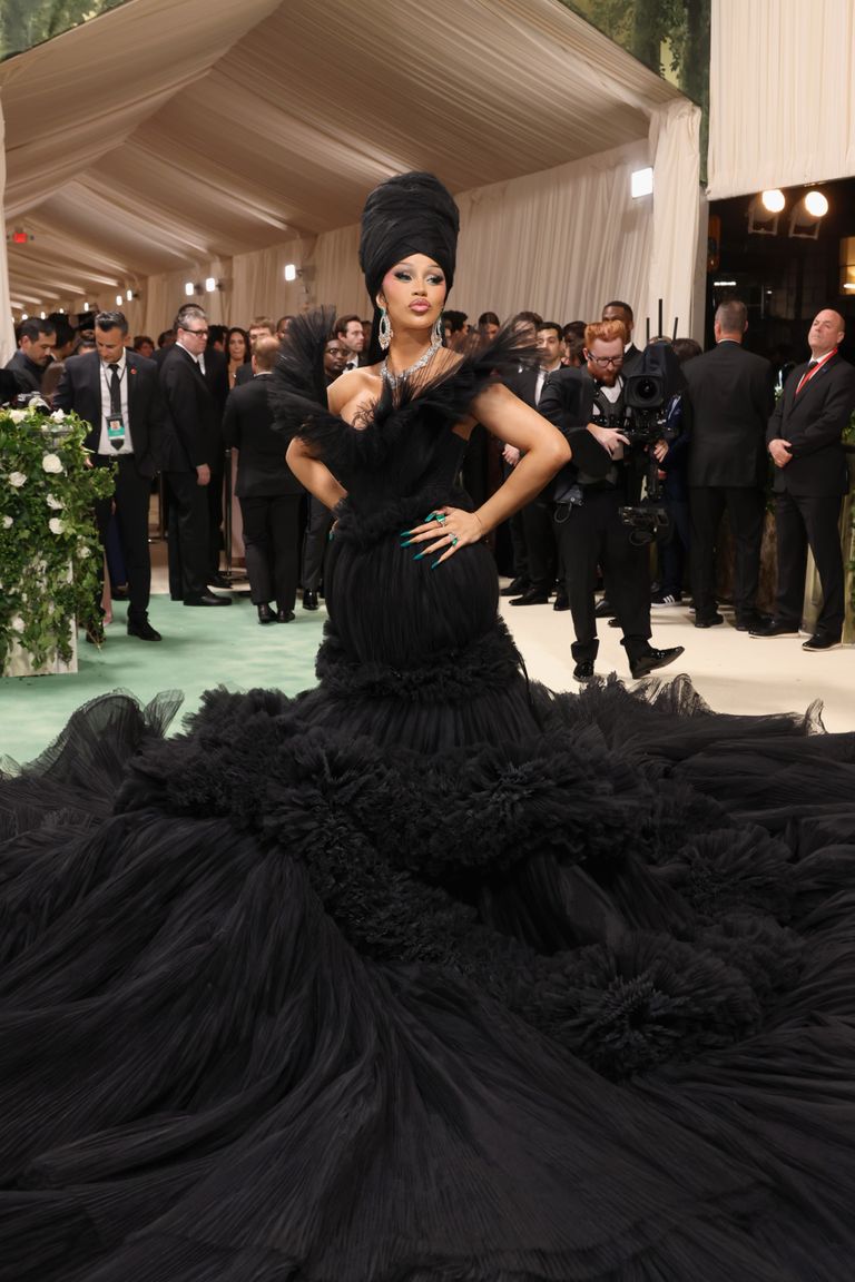 Cardi B Wears a Tapestry Suit on the 2025 Met Gala Red Carpet | Marie ...