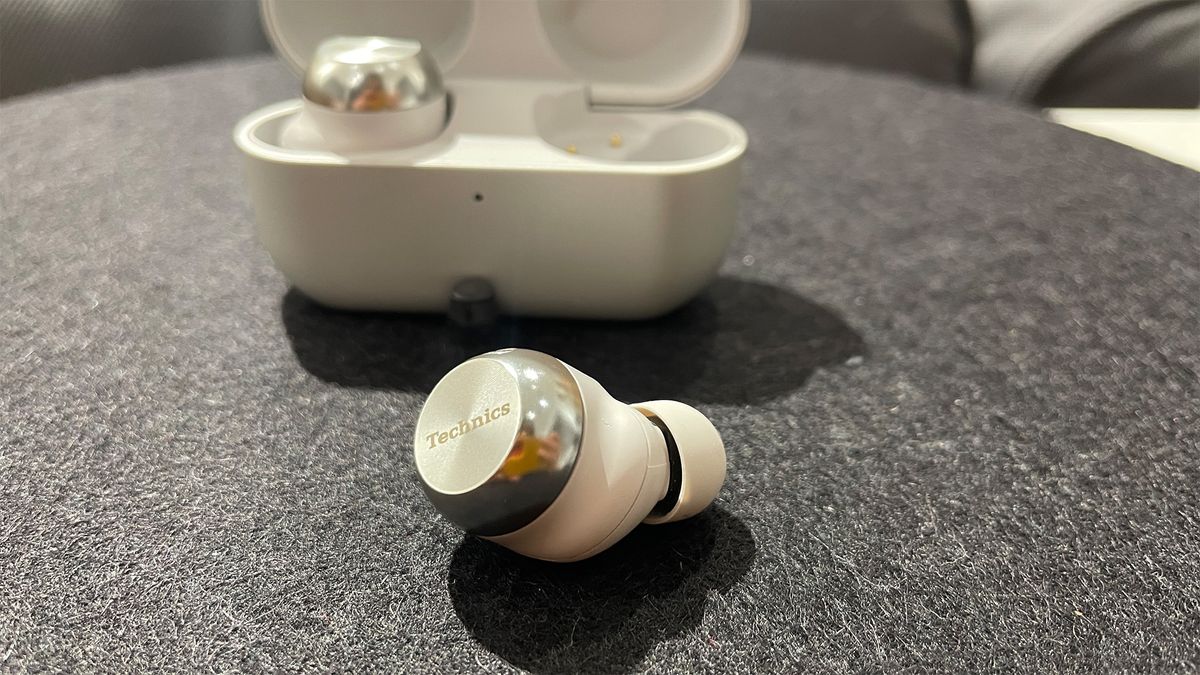 Technics EAH-AZ100 review: well-thought-out premium wireless earbuds that deliver an impressive ...