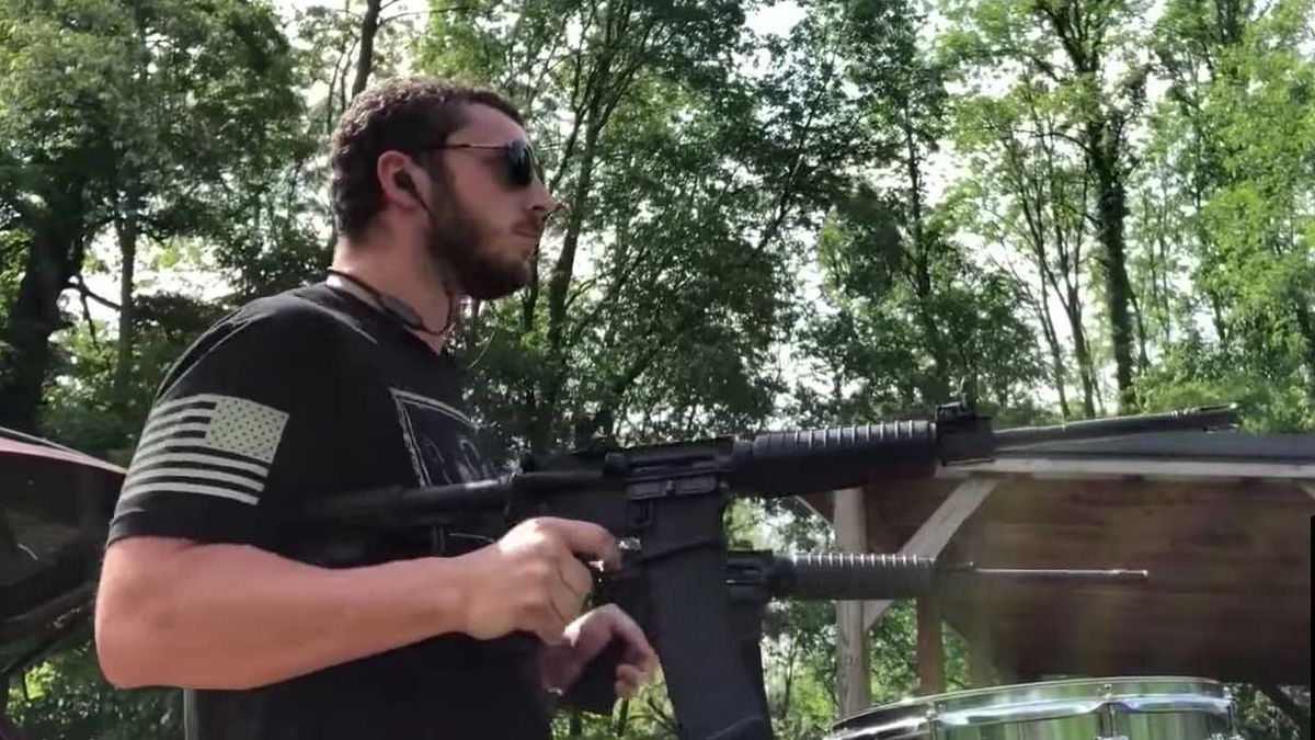 Watch internet nutjob play Slipknot's Psychosocial on a machine gun ...
