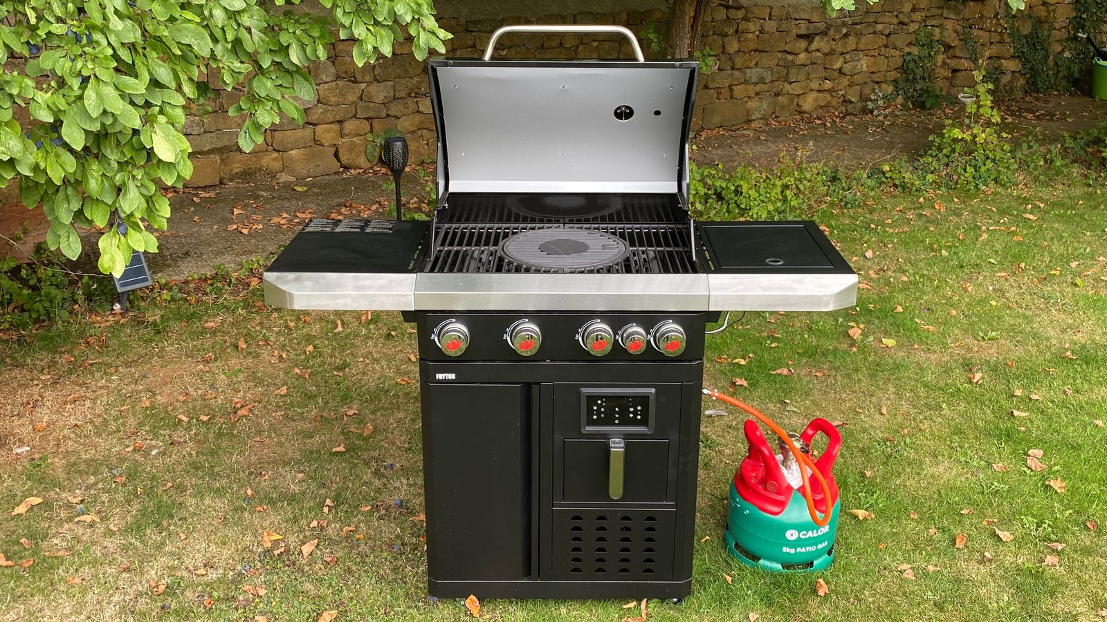 Landmann Fryton review: the world's first gas barbecue with a built-in ...