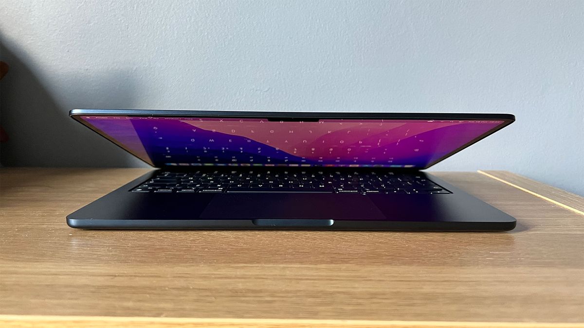 MacBook Air M2 review: better than before, but pricier too | Live Science