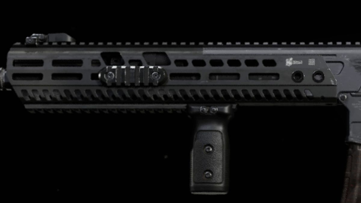 Best Warzone M13 loadout: Best setup and attachments for M13 in CoD ...