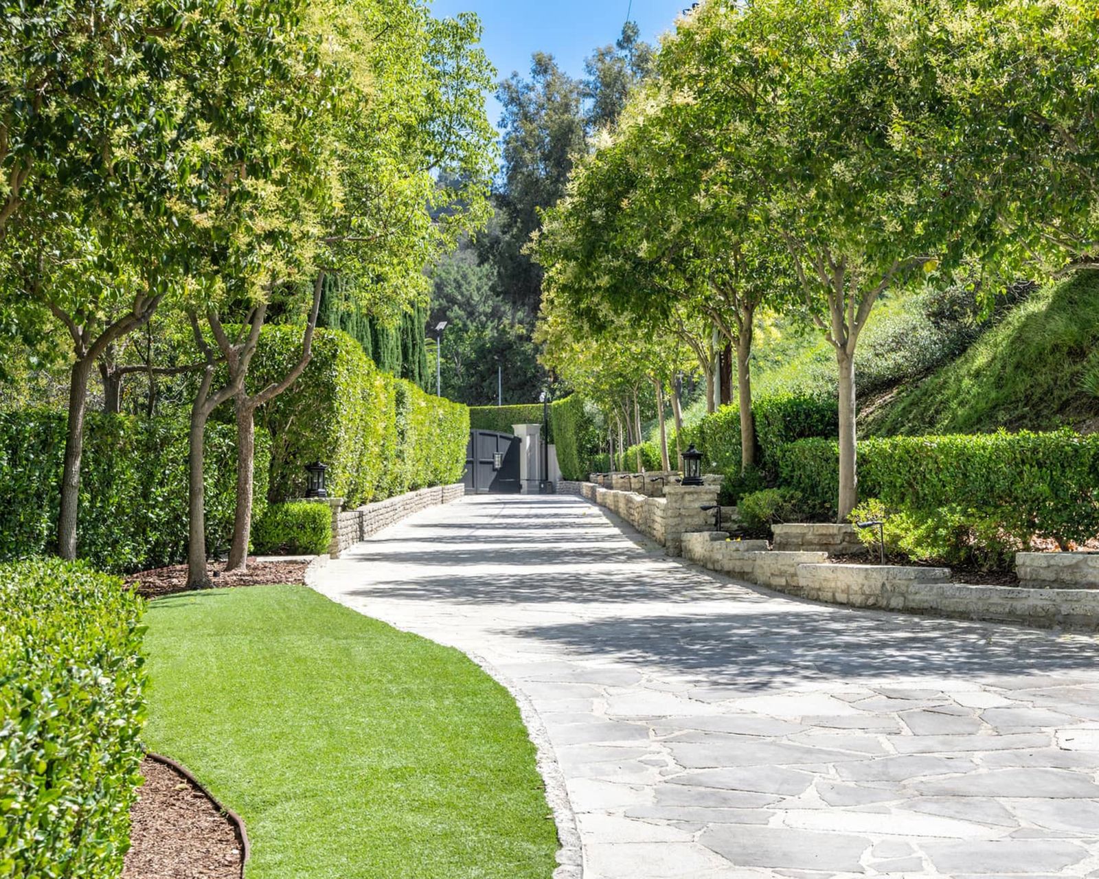 Katy Perry's home is on the market for $19.475 million | Homes and Gardens