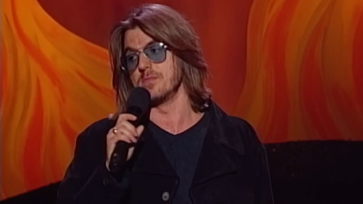 32 Hilarious Mitch Hedberg Jokes | Cinemablend