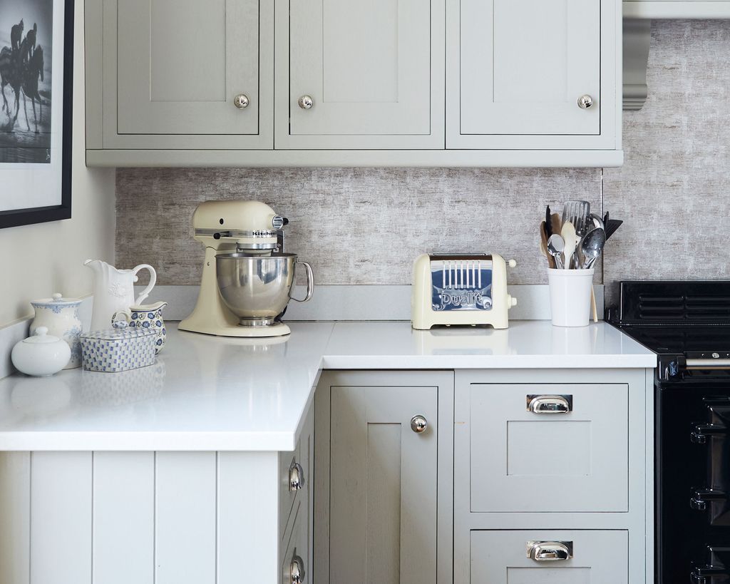 10 things to do daily to keep kitchen counters clear | Homes and Gardens