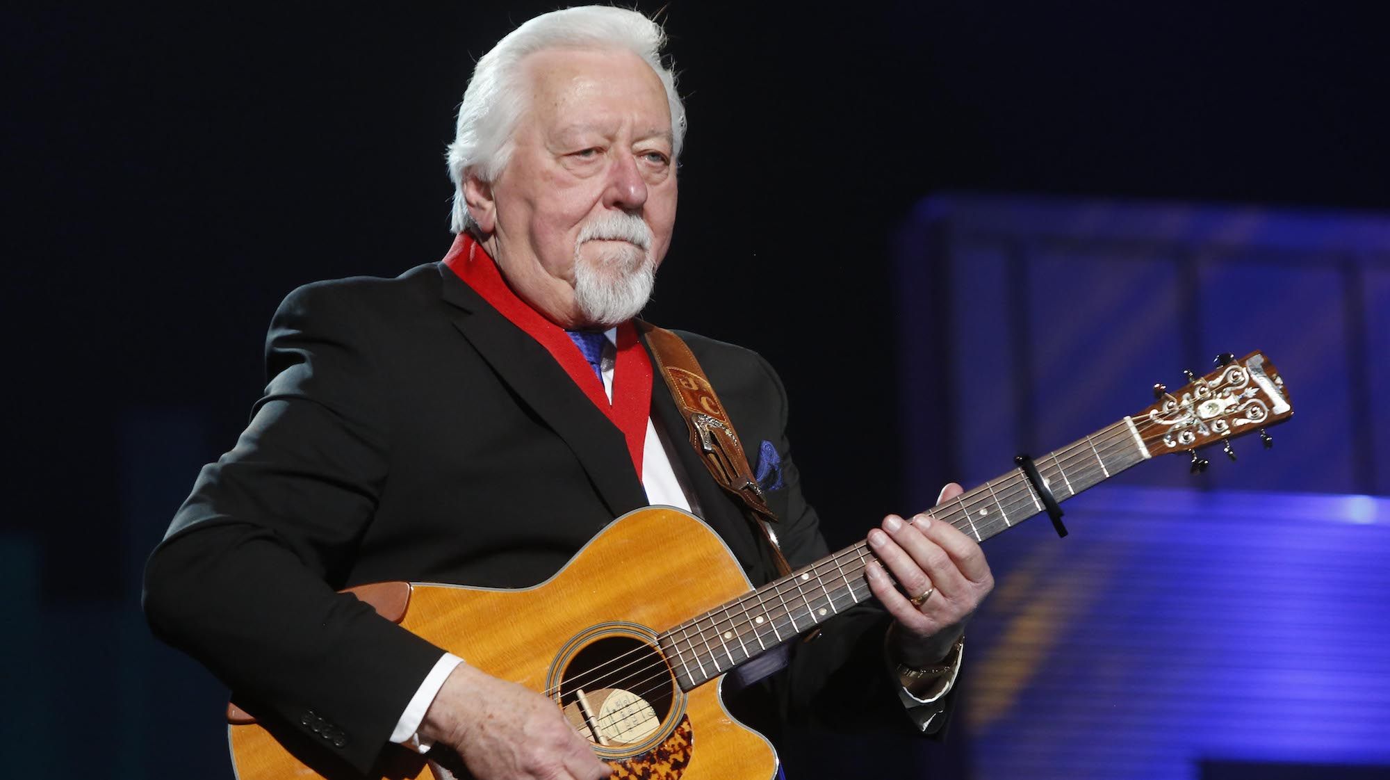 Jimmy Capps, Veteran Grand Ole Opry Guitarist, Dead at 81 | GuitarPlayer