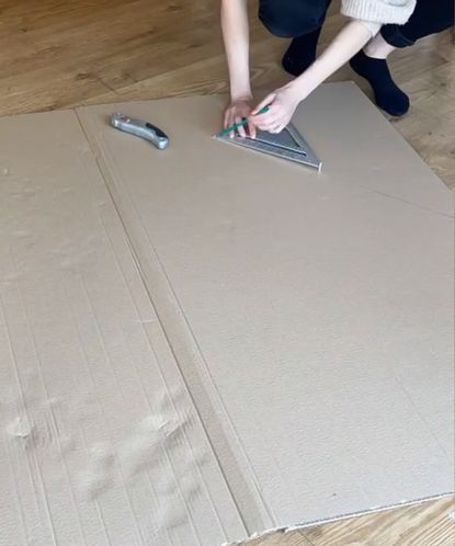 How to make a DIY coffee table with cardboard and plaster | Real Homes