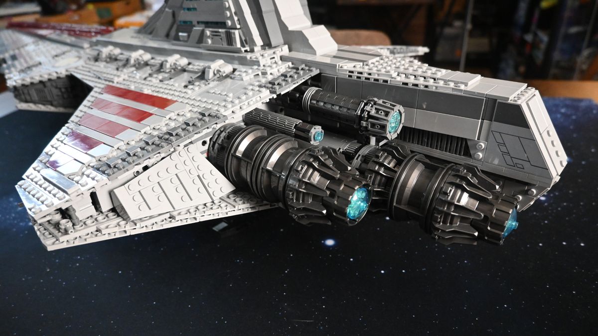 The Star Wars Venator-Class Republic Attack Cruiser is the best UCS set ...