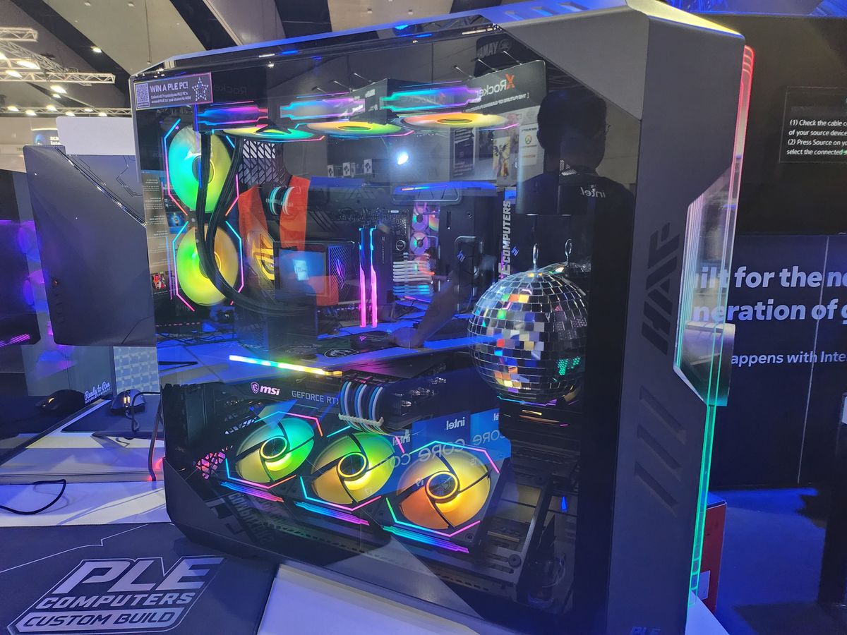 I didn't expect PAX Aus 2022 to go so hard for extreme gaming PC builds ...