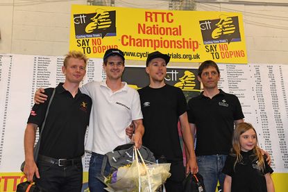 Hayley Simmonds and Richard Bussell win national 10 time trial titles ...