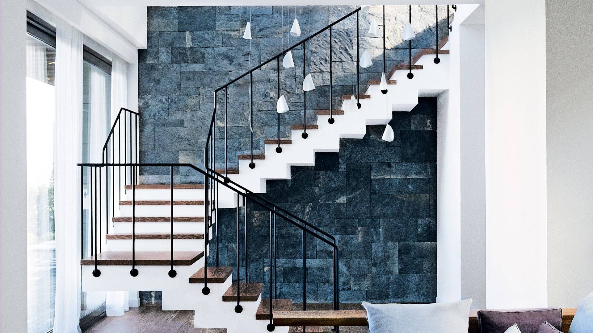 Staircase lighting ideas – stylish ways to illuiminate your stairs ...