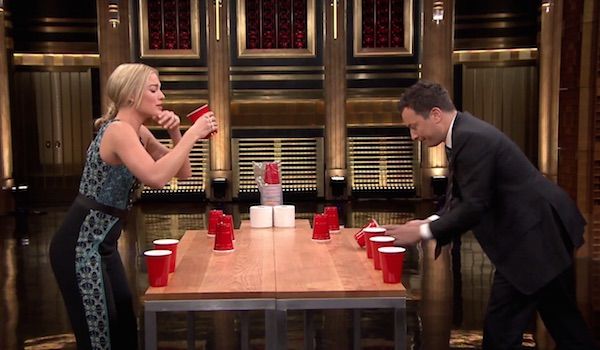 Watch Margot Robbie And Jimmy Fallon Play Flip Cup | Cinemablend