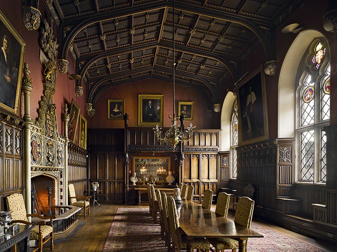 Powderham: The Devonshire castle that's been in the same family for 600 ...