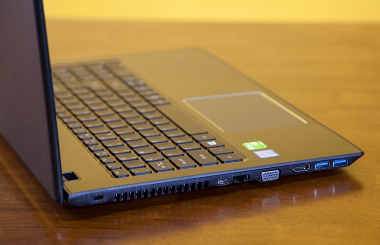 Acer Aspire E 15 (E5-575-33BM) Review: Great Bang for Your Buck ...