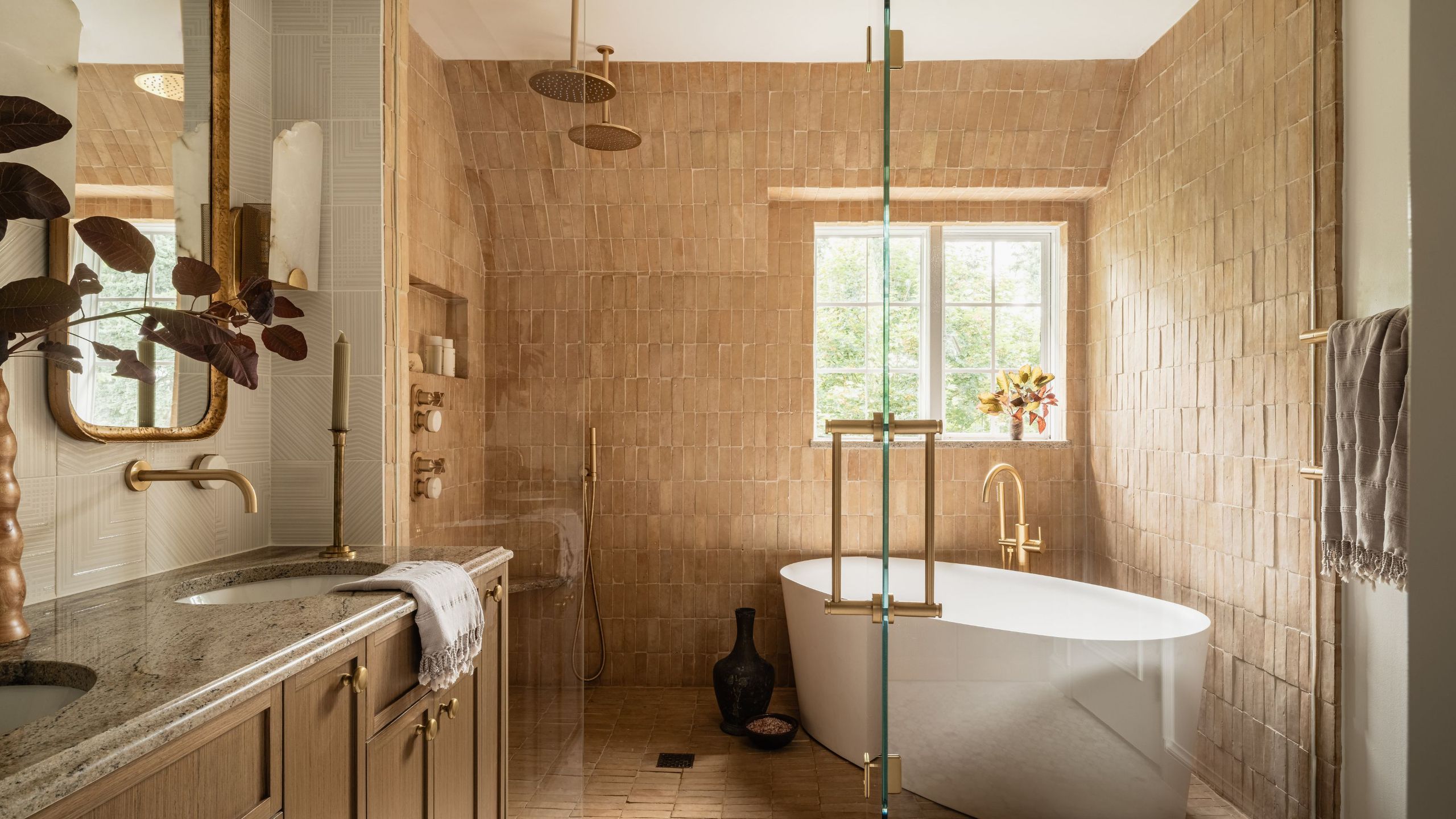 Bathroom Layout Ideas That Make a Space Look and Feel Better | Livingetc