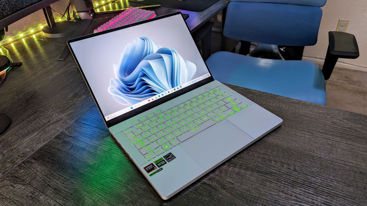 ASUS ROG Zephyrus G14 (2024) review: The best 14-inch gaming laptop ...