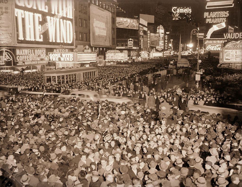 The history of the NYC Times Square New Year's Eve ball drop | The Week
