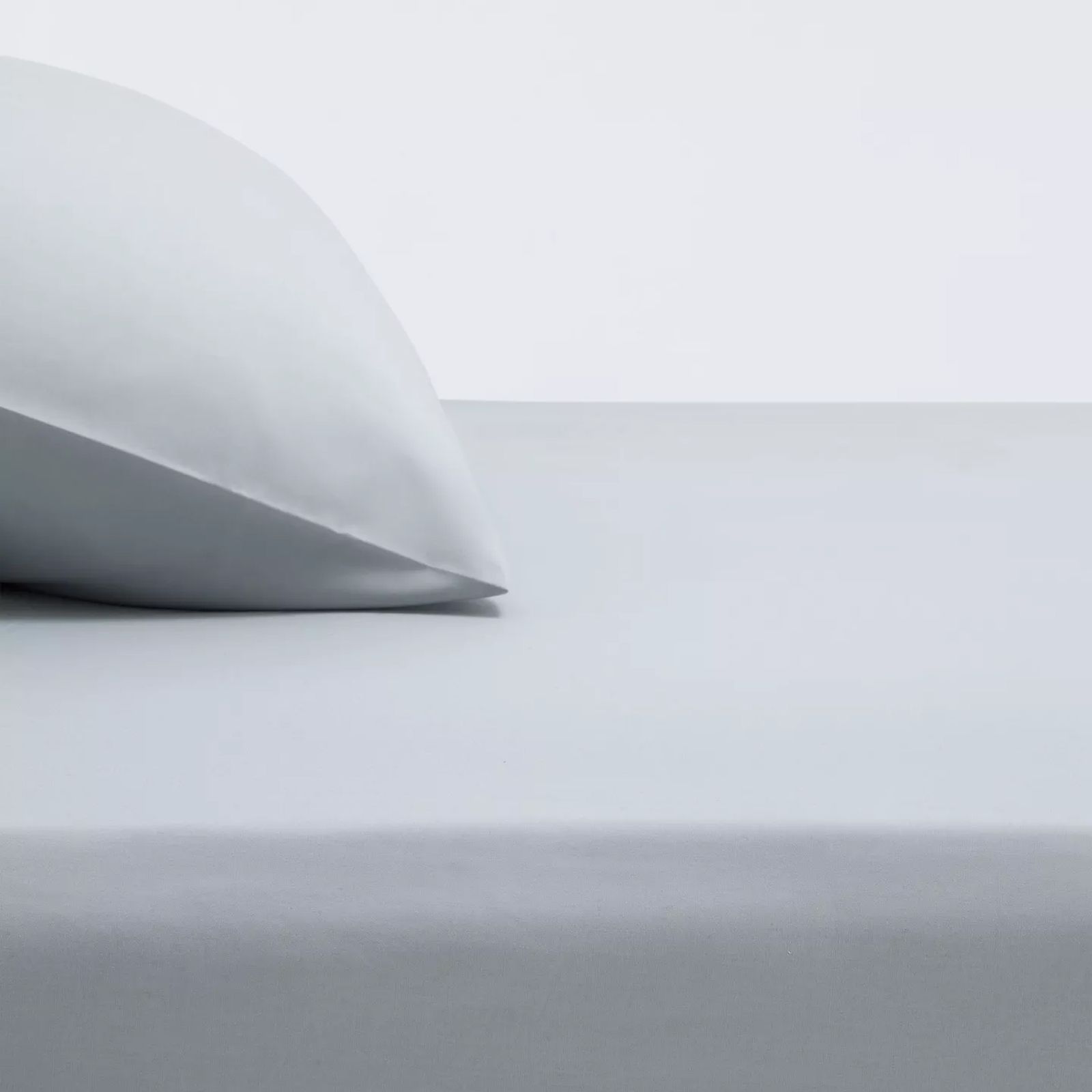 This is the best sheet material, according to sleep experts | Ideal Home