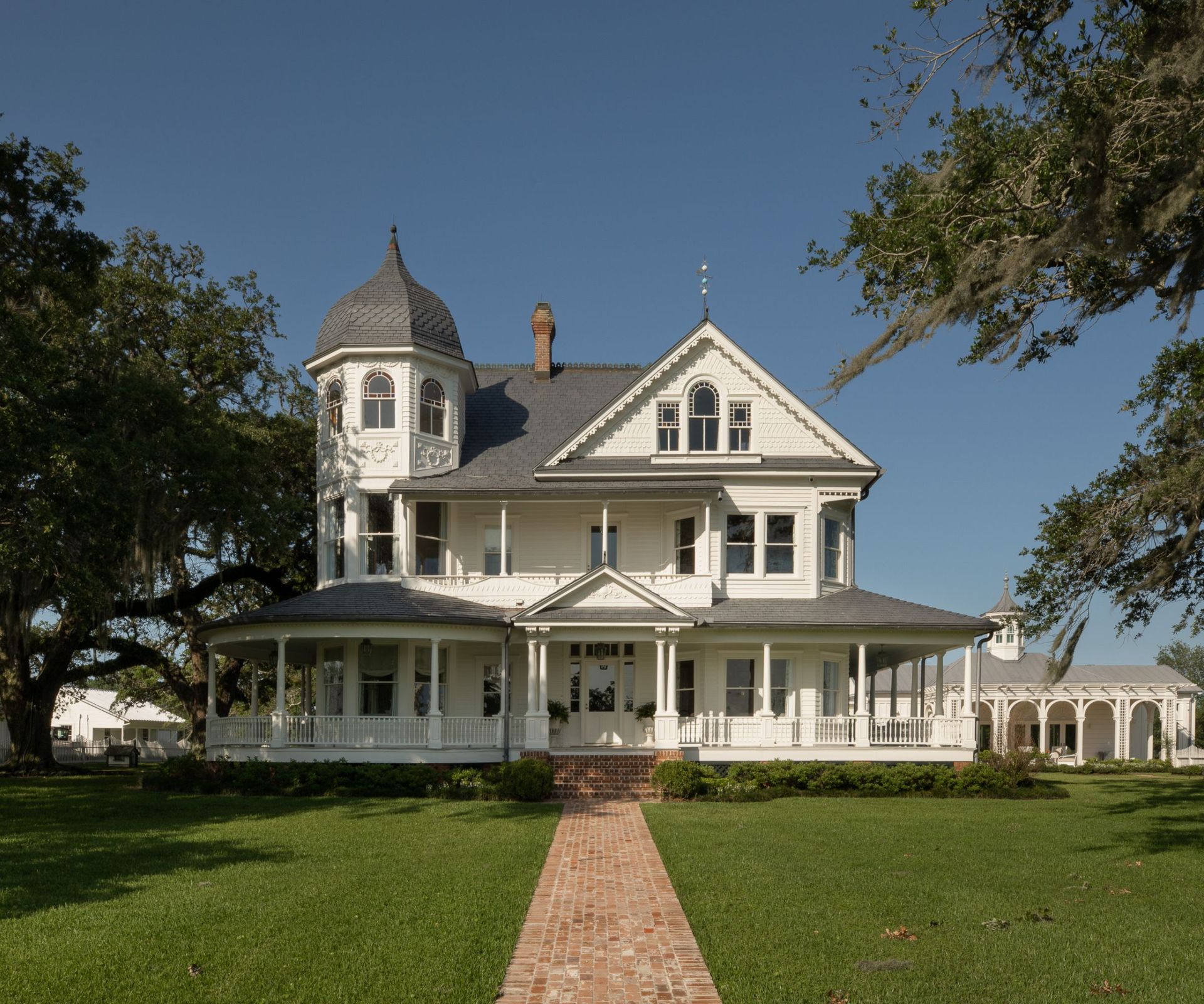 Texas farmhouse blends modern comforts and historic details | Homes and ...